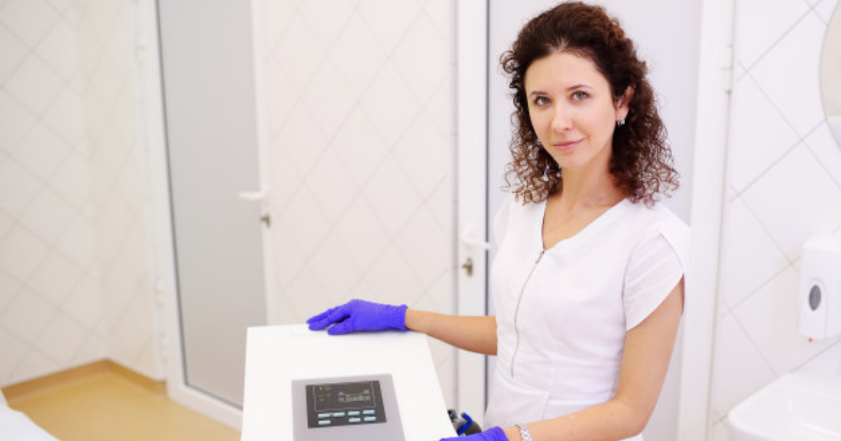 Dermatolog: a urma sau nu aceasta specialitate - MEDIjobs